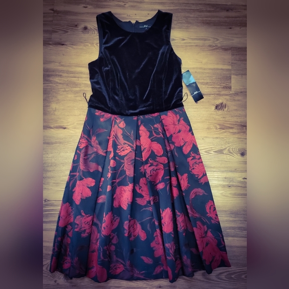R&K | Dresses | Nwt Vintage Dress By Rk Velvet Upper With A Red And ...